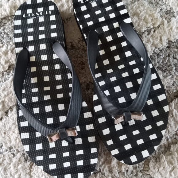 Coach | Shoes | Coach Black And White Size Small Flip Flops | Poshmark